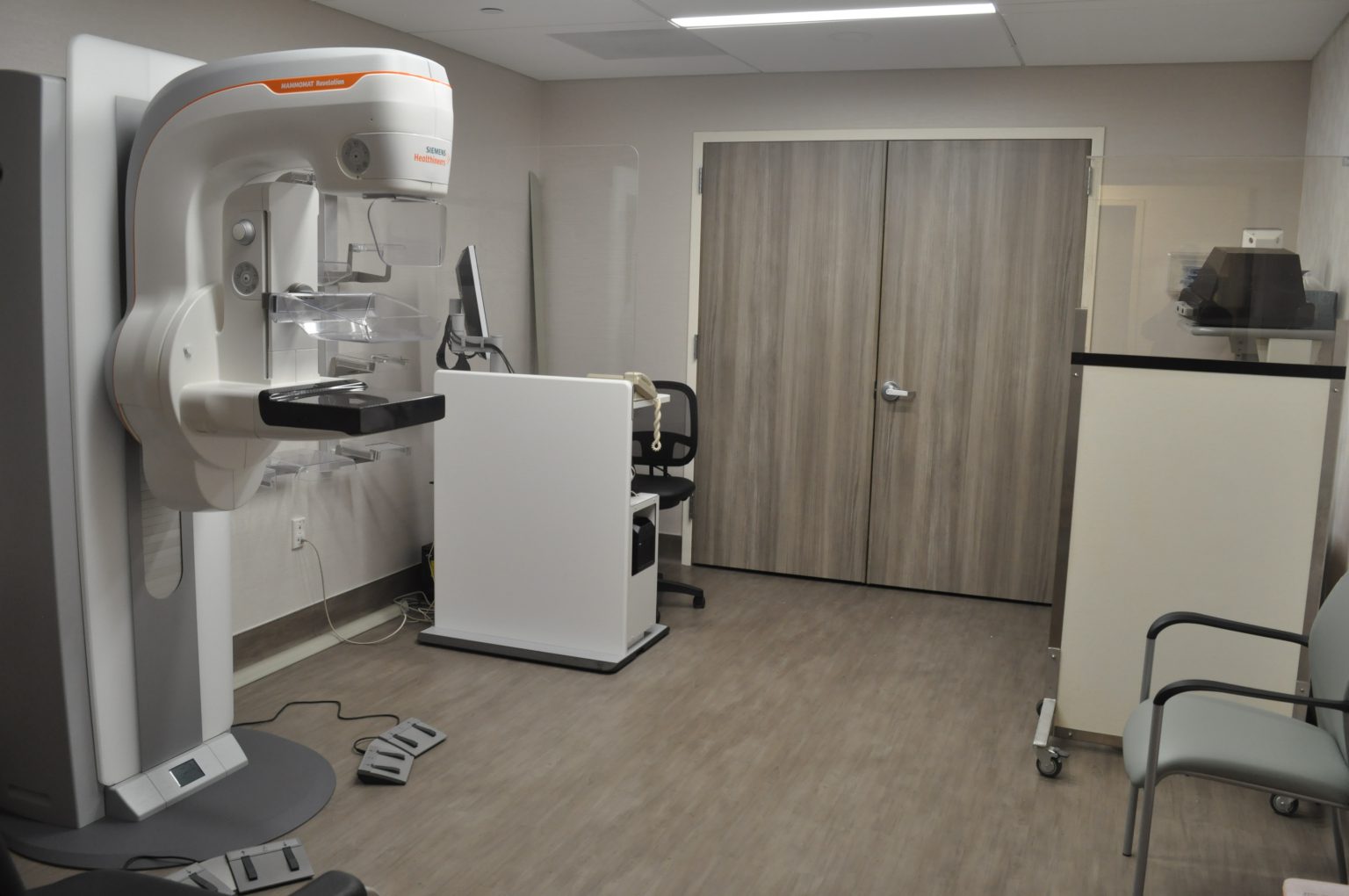 Jamaica Hospital Opens New Women’s Imaging Suite | Medisys Health ...