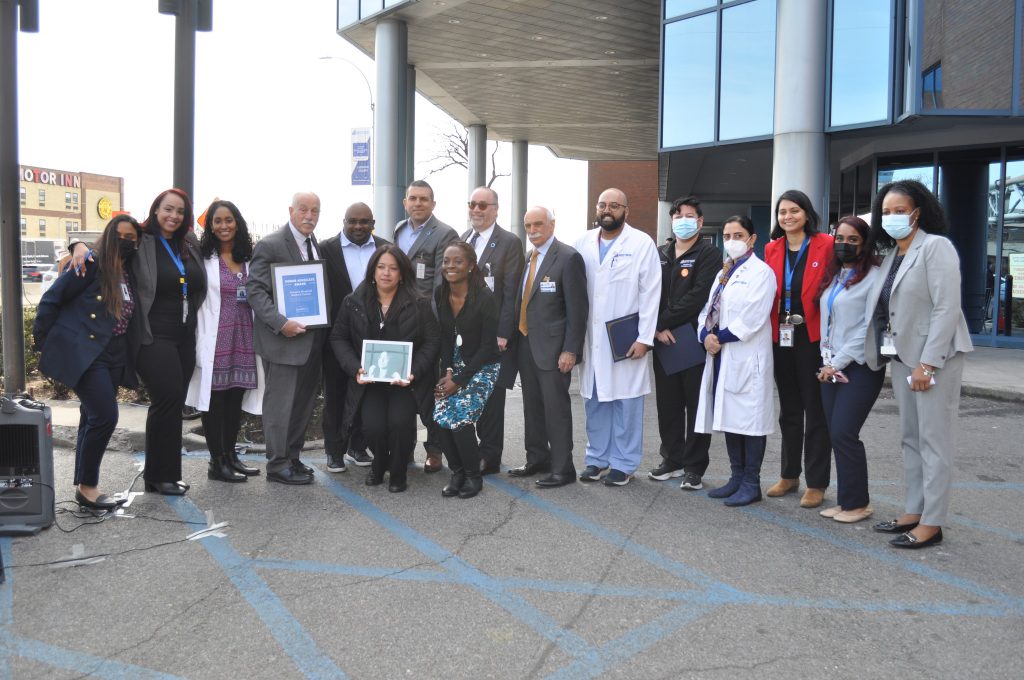 Jamaica Hospital Medical Center Hosts a Flag Raising Ceremony ...